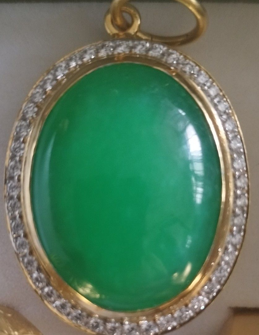 very rare jade pendant with gold and diamond, Women's Fashion, Jewelry ...