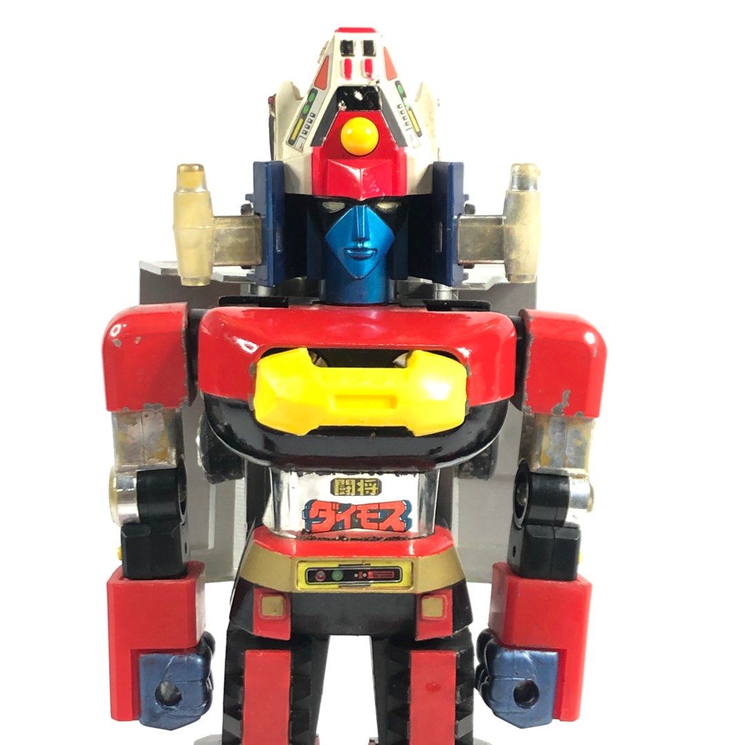 Vintage Daimos Japan Die cast Metal Robot with Daimos Car, Hobbies ...