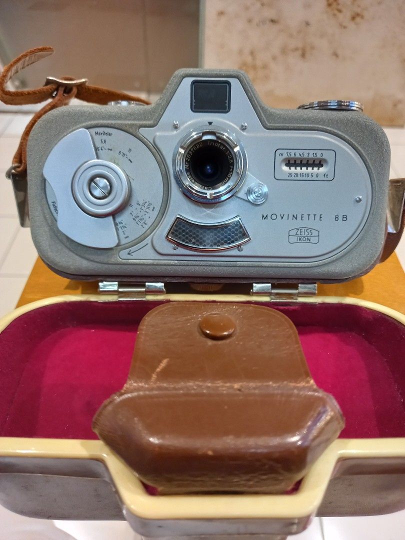 Vintage Zeiss Ikon Movinette 8B 8mm Clockwork Cine Camera Working ...