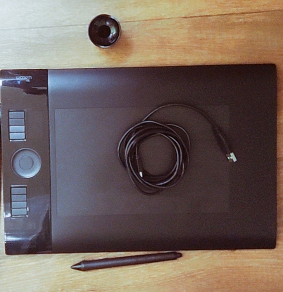 Wacom Intuos Drawing Tablet, Computers & Tech, Parts & Accessories ...