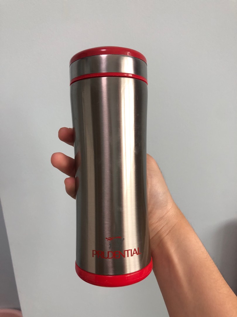 Water flask with tea separator, Furniture & Home Living, Kitchenware ...