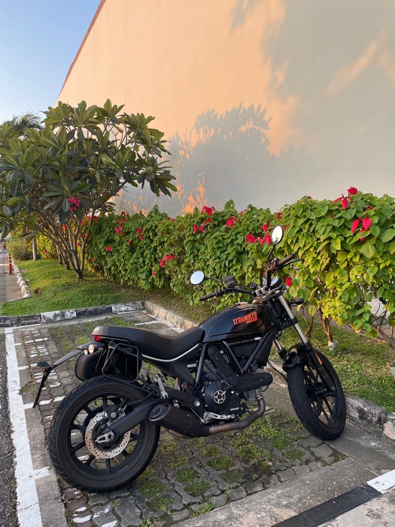 2019 Ducati Scramber Sixty2, Motorcycles, Motorcycles for Sale, Class 2A on Carousell