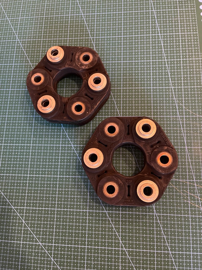2x Original Mercedes flex disc A2054101800, Car Accessories ...