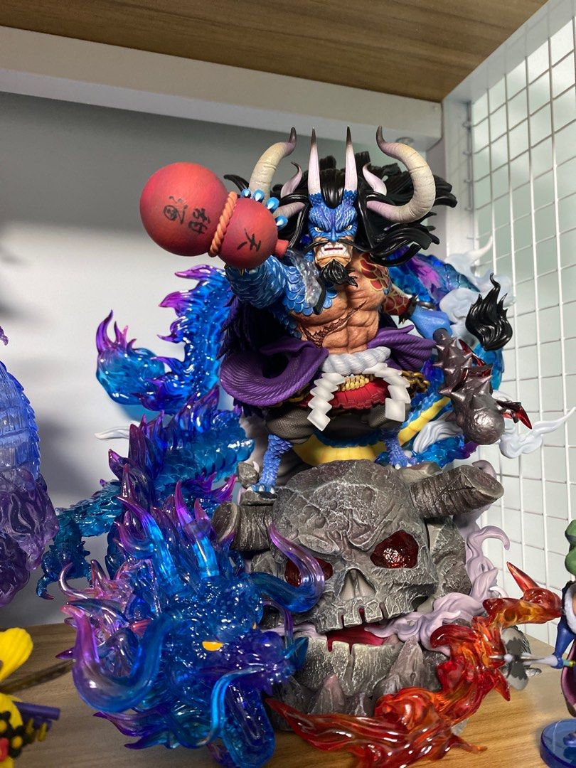 海賊王 Xs ＆ Yang ｜ one piece 獸人凱多 人獸 凱多 雕像 WCF GK, 興趣及遊戲, 玩具 & 遊戲類 - Carousell