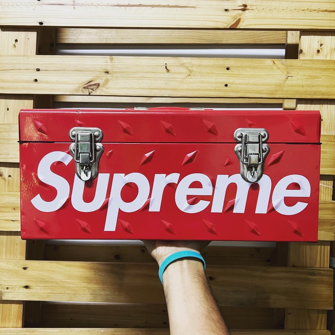 🧰 Supreme Diamond Plate Toolbox 🧰, Hobbies & Toys, Toys & Games on ...