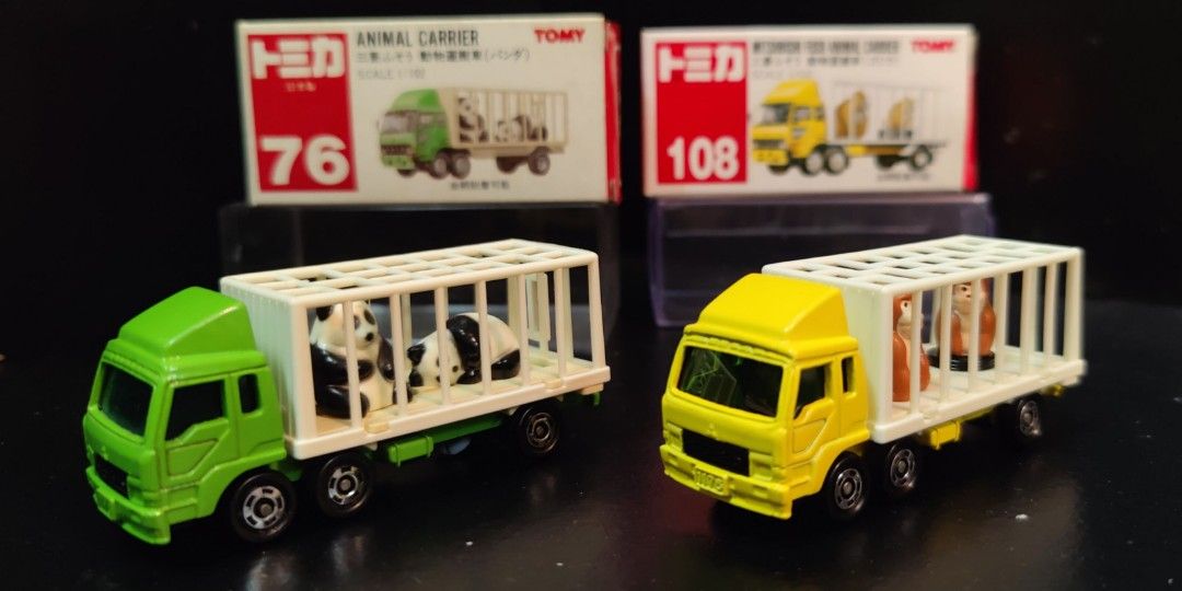 トミカ Tomica 紅白盒 日本製 No 76 & 中國製 No 108 MITSUBISHI FUSO ANIMAL CARRIER, 興趣及遊戲, 收藏品及紀念品, 古董收藏 ...
