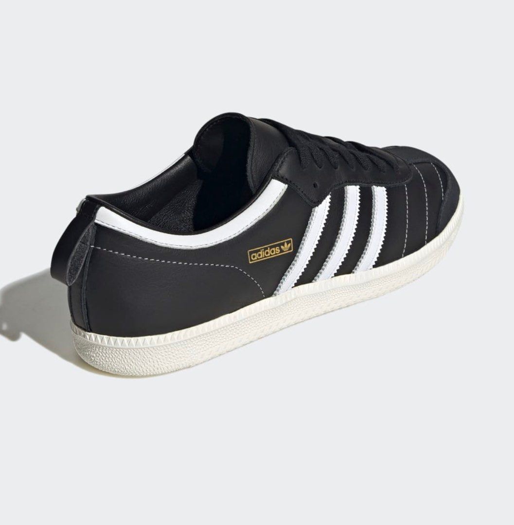Adidas Samba Brand New, Men's Fashion, Footwear, Sneakers on Carousell