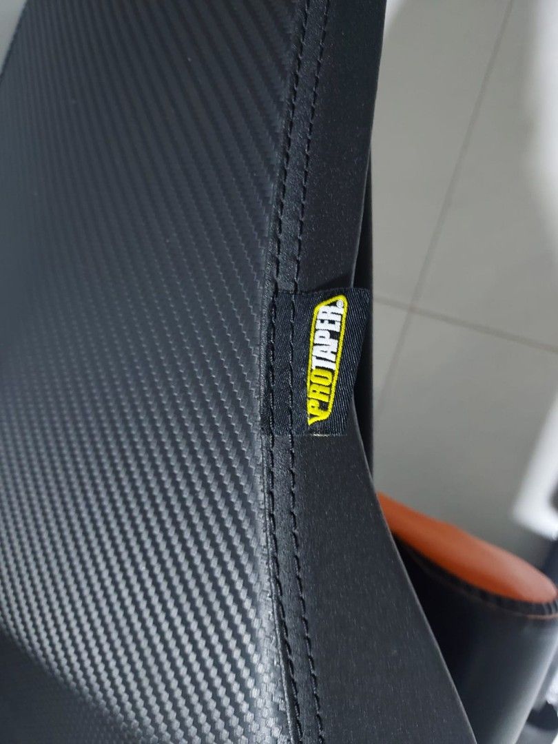 Aerox v1 Protaper seat, Motorcycles, Motorcycle Accessories on Carousell