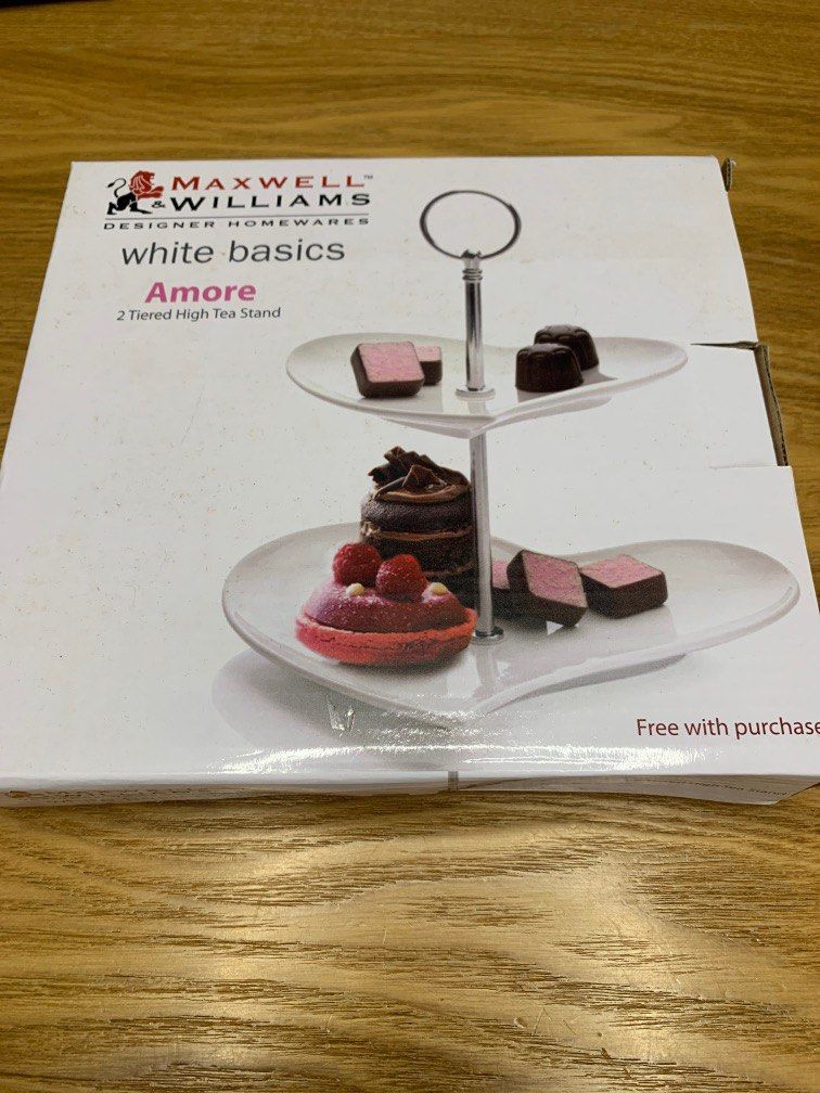 Amore 2 Tiered High Tea Stand, 傢俬＆家居, 廚具和餐具, 其他廚具和餐具 - Carousell