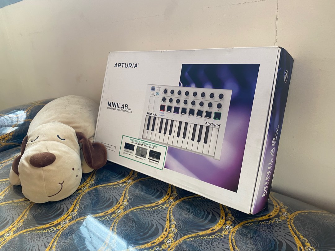 Arturia MiniLab Mk II / Mk 2, Hobbies & Toys, Music & Media, Musical ...