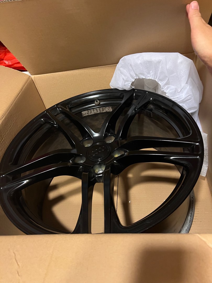 Audi R8 V8 original rims wheels 19” set, Car Accessories, Tyres & Rims ...