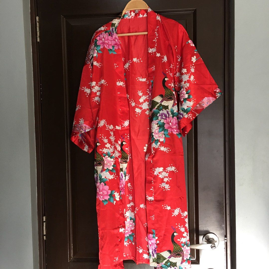 Authentic Chinese Sikh Robe with Sash, Women's Fashion, Undergarments ...