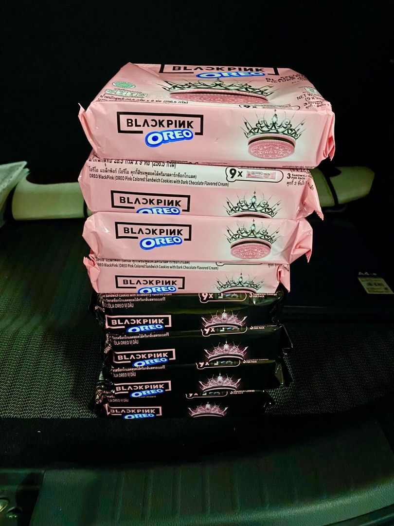 Jennie Oreo PC card 2 blackpink, Hobbies & Toys, Memorabilia ...