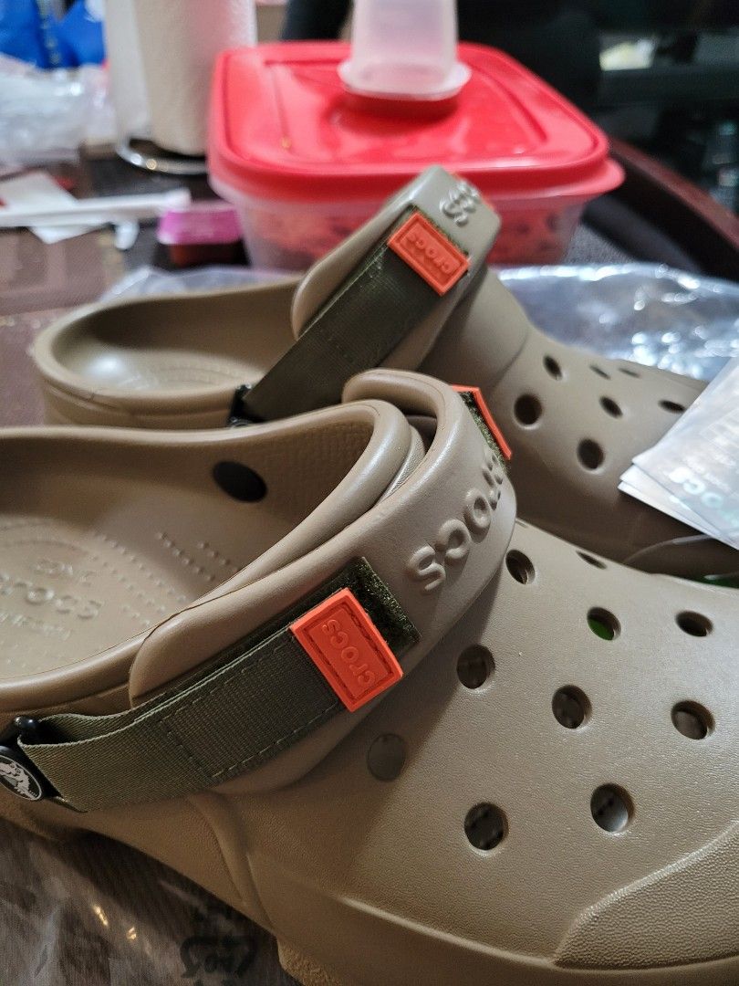 Brand new Crocs original from Canada, Men's Fashion, Footwear, Slippers ...