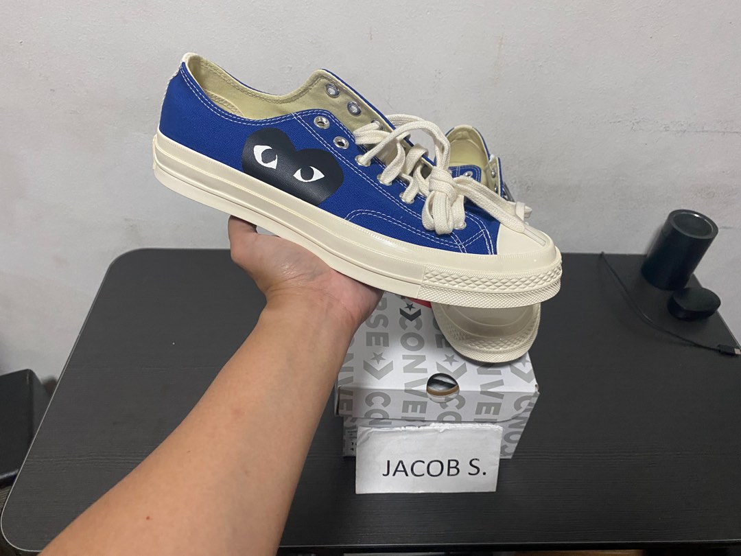 Converse CDG Play Low, Men's Fashion, Footwear, Sneakers on Carousell