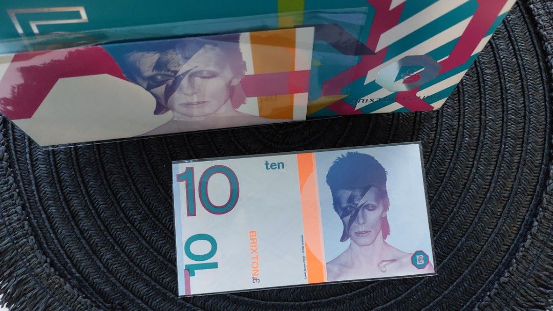 David Bowie - 10 Brixton Pound Anniversary Edition, Hobbies & Toys ...
