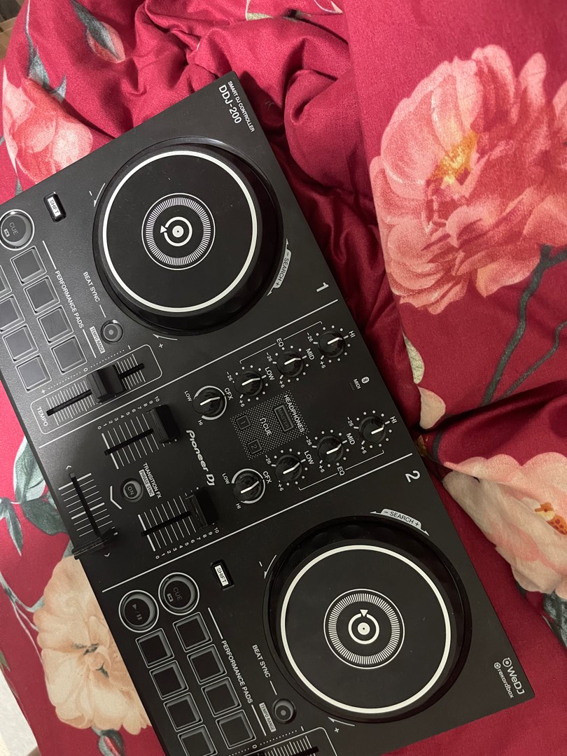 DDJ 200 CONTROLLER, Audio, Other Audio Equipment on Carousell