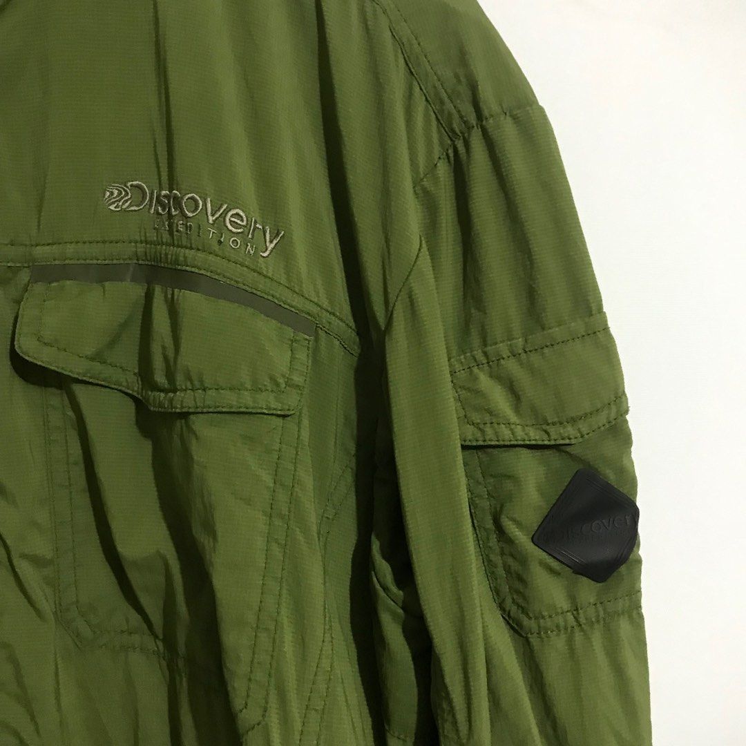 Discovery Expedition Windbreaker Jacket, Men's Fashion, Coats, Jackets ...