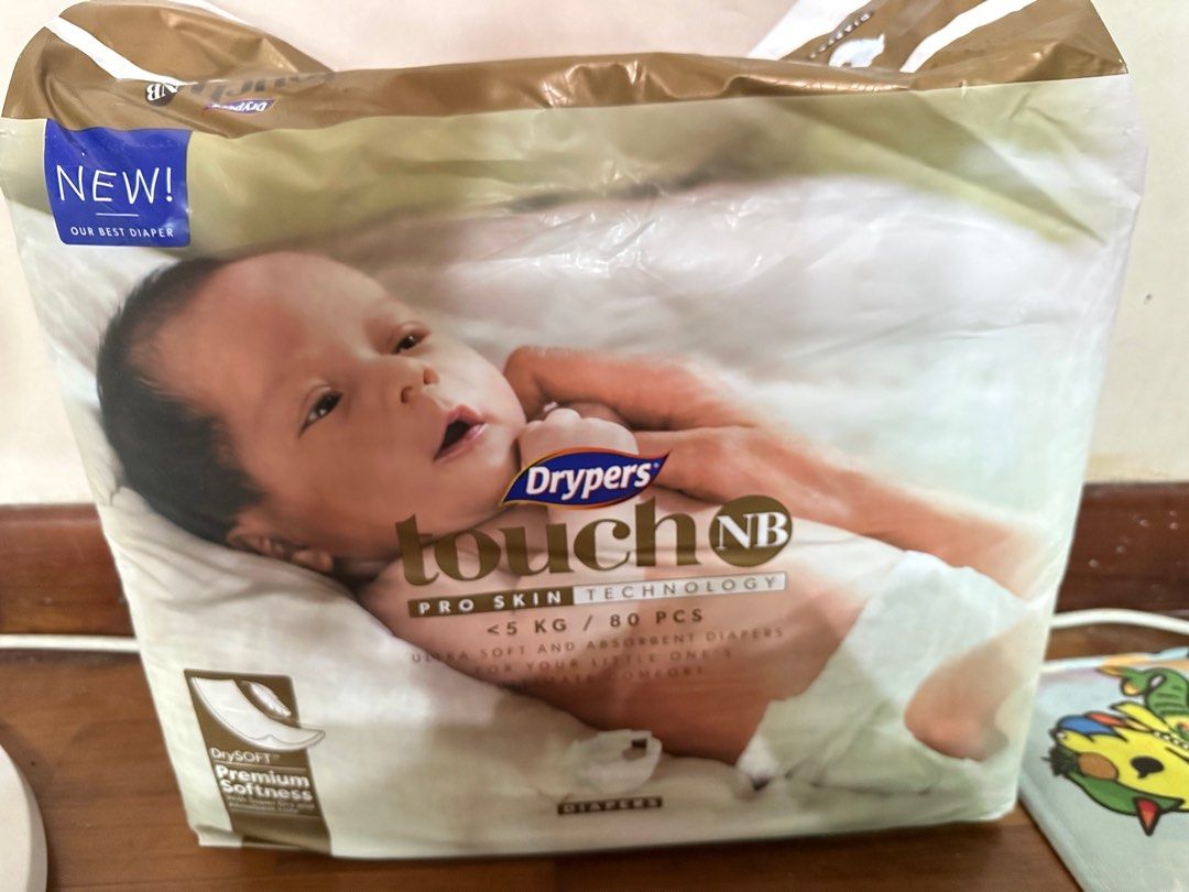 Drypers Newborn Diaper and Postpartum Set - Perineal Cooling Pad and ...