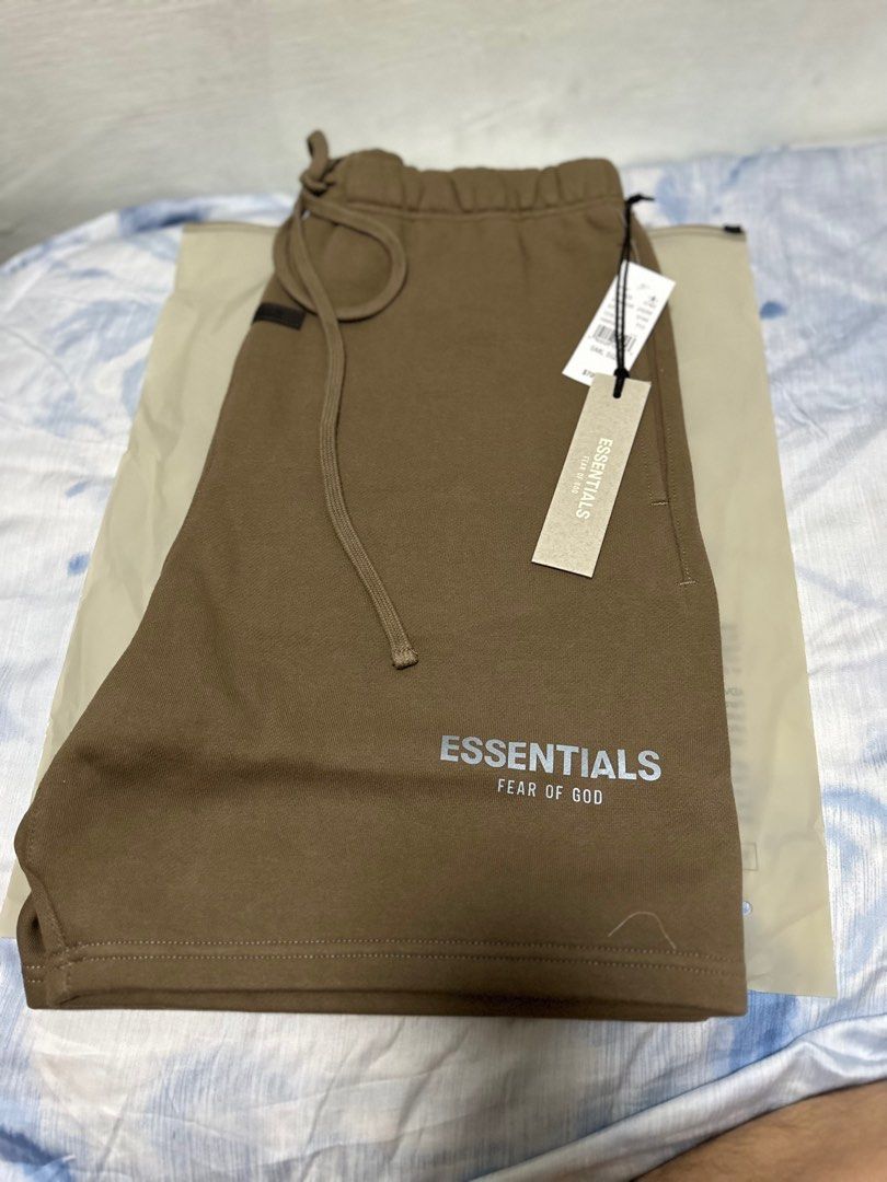 Essentials Shorts SS22, Men's Fashion, Bottoms, Shorts on Carousell
