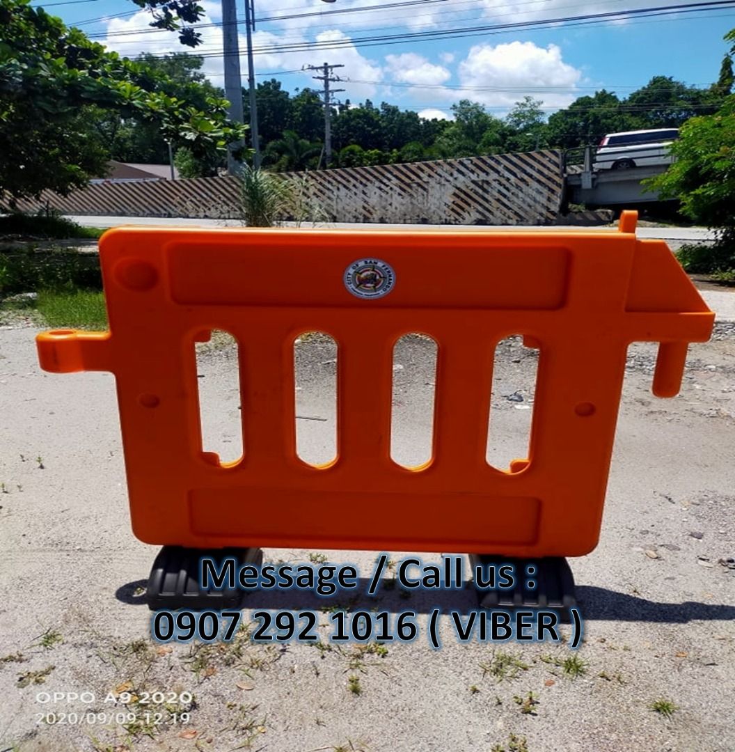 Fence barrier Plastic barricade 7, Commercial & Industrial ...
