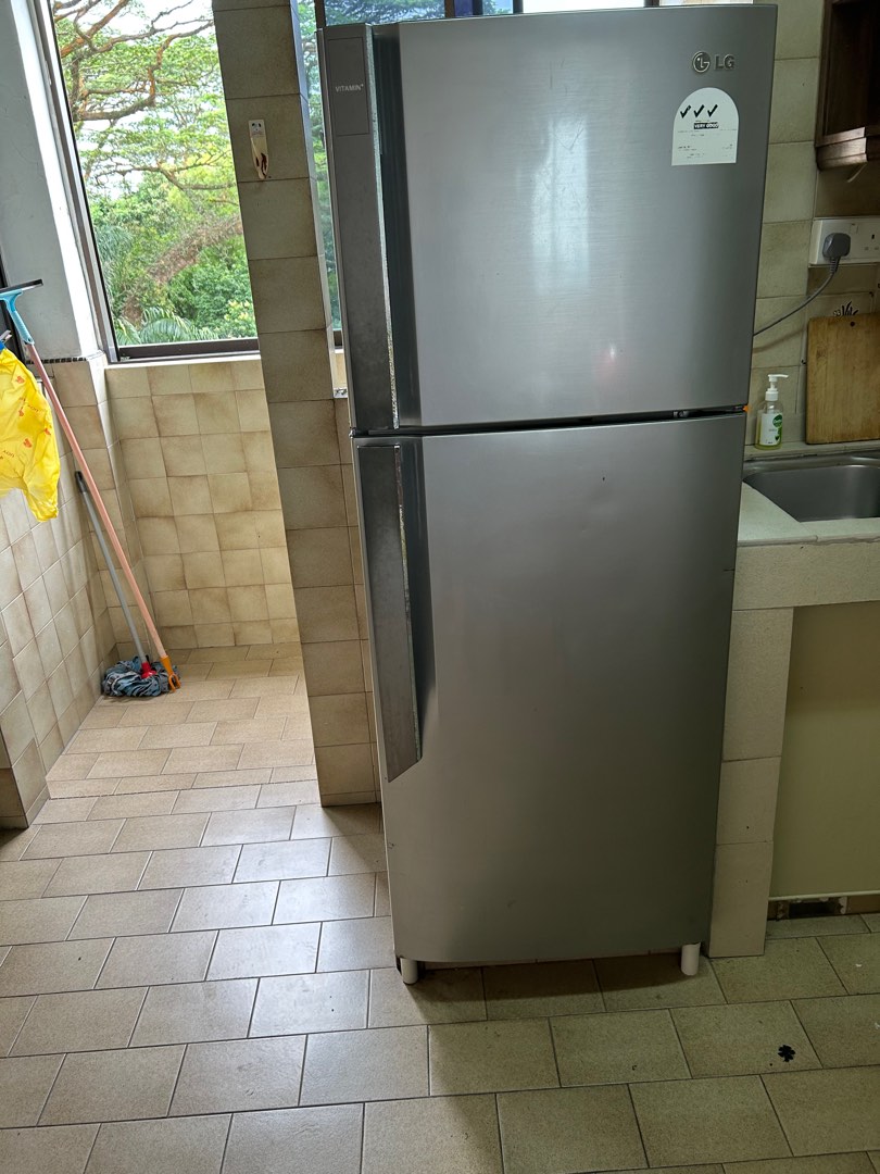 LG 2 Door Fridge/Freezer , TV & Home Appliances, Kitchen Appliances, Refrigerators & Freezers on ...