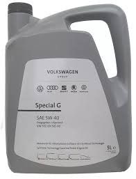 Genuine VW 5W-40 Engine Oil 5L, Car Accessories, Accessories on Carousell