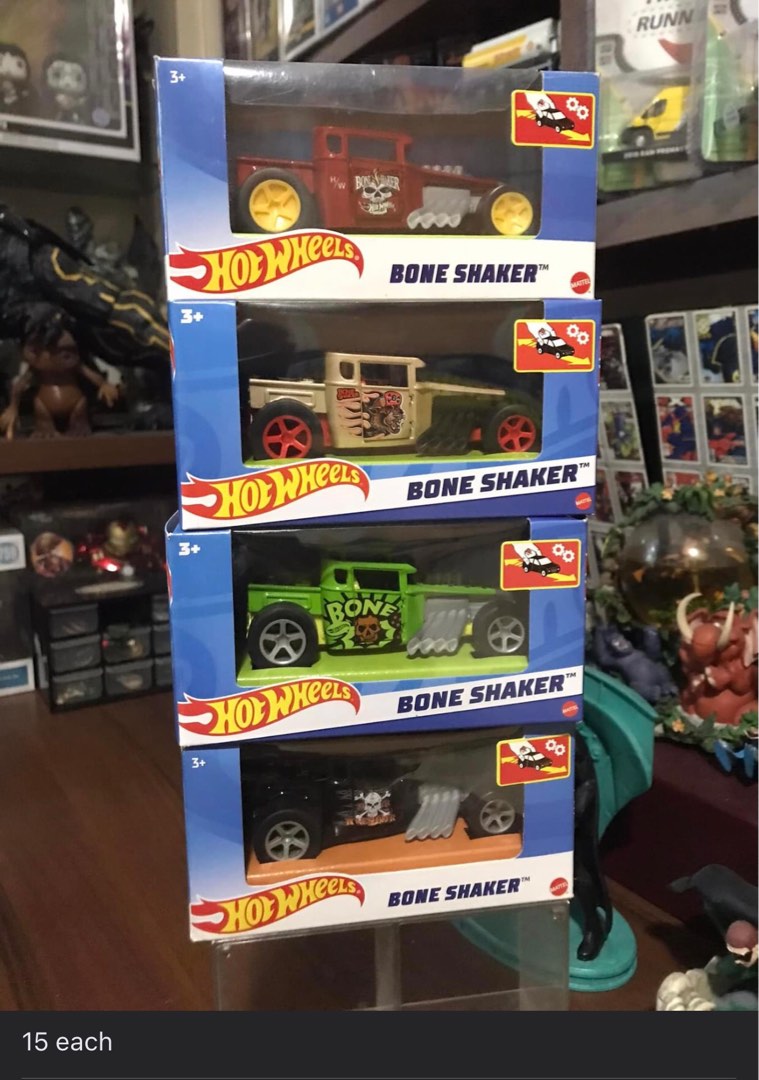 Hotwheels boneshaker Porsche Bus Mercedes Superman Matchbox Subaru ...