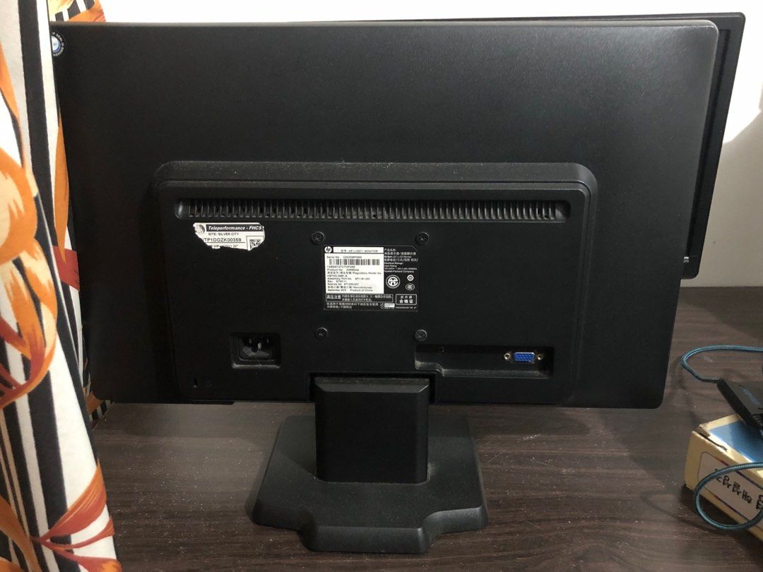 HP WIDE MONITOR LV2011, Computers & Tech, Desktops on Carousell