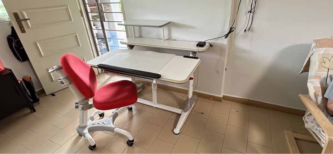 Impact Ergonomics Study Table w Chair $100, Furniture & Home Living ...