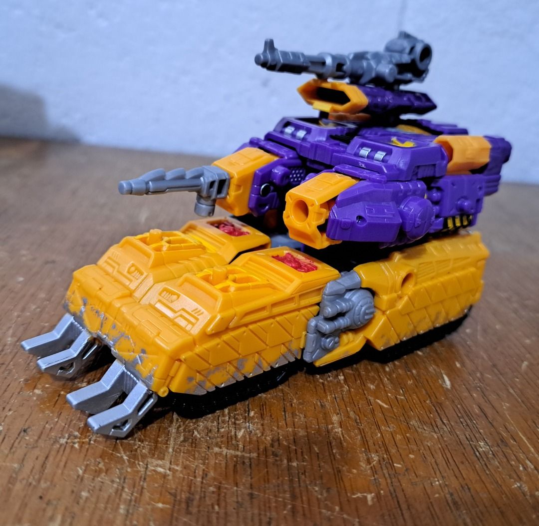 Impactor and Holo Mirage - Siege / Legacy Transformers, Hobbies & Toys ...