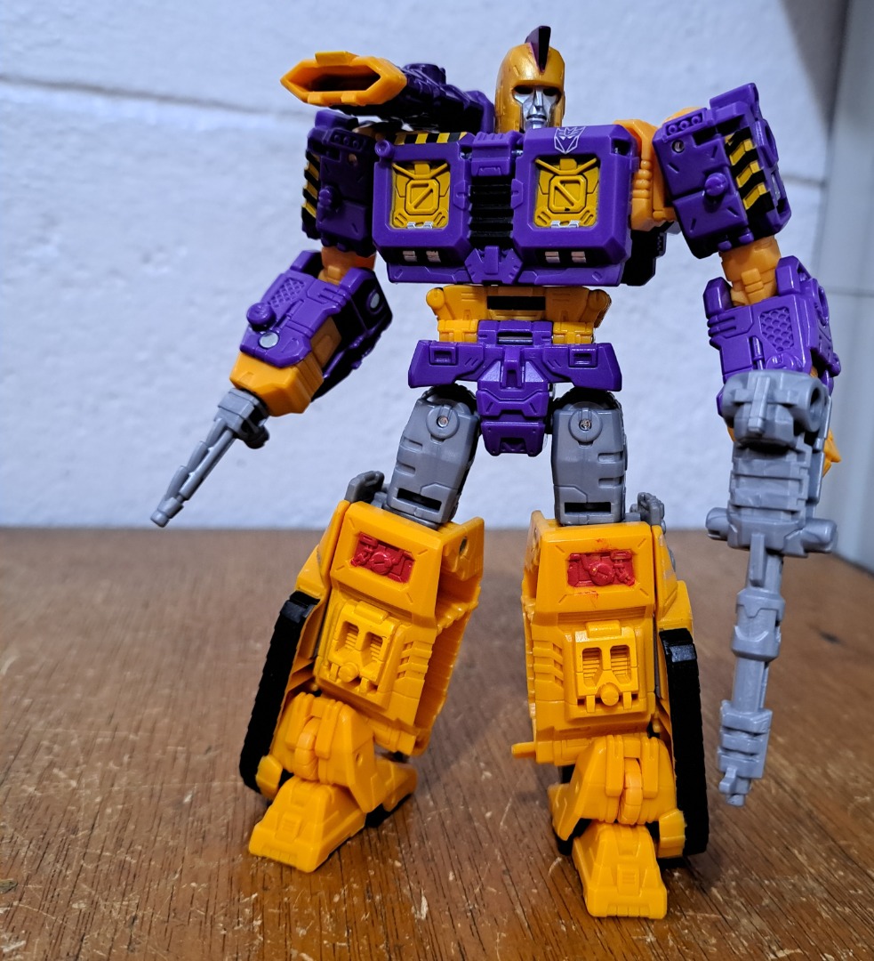 Impactor and Holo Mirage - Siege / Legacy Transformers, Hobbies & Toys ...