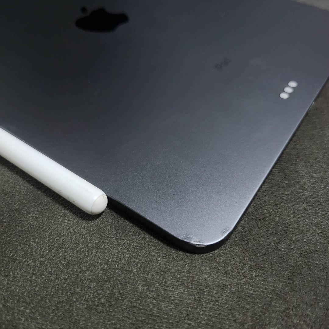 iPad Pro 11-inch (2nd Generation) Wi-Fi 128GB Space Gray with Apple ...