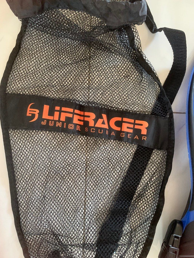 Junior Flipper, Sports Equipment, Sports & Games, Water Sports on Carousell