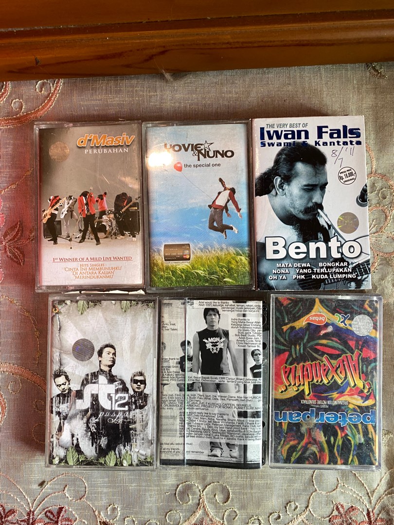 Kaset, Musik & Media, CD, DVD & Lainnya di Carousell