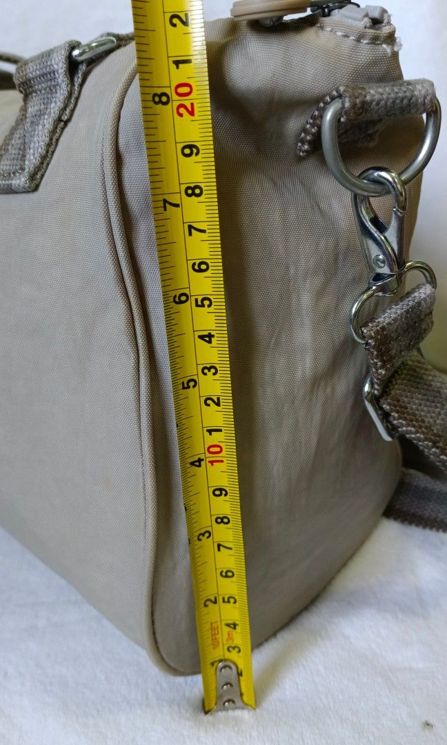 kipling two way sling, Women's Fashion, Bags & Wallets, Cross-body Bags ...