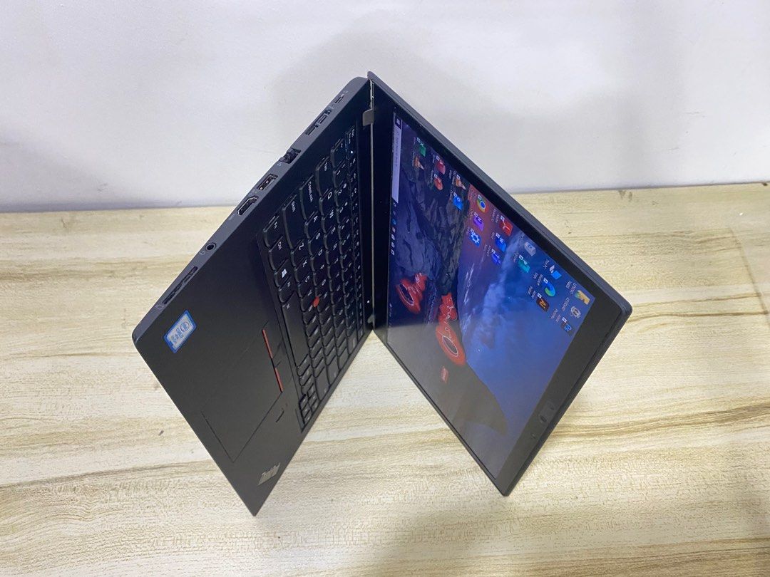 Laptop Lenovo Thinkpad SimCard Touchscreen i7 8th Gen 24GB Ram Slim SSD ...