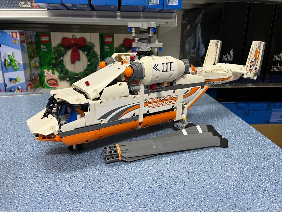 LEGO Technic 42052 Heavy Lift Helicopter (USED), Hobbies & Toys, Toys ...