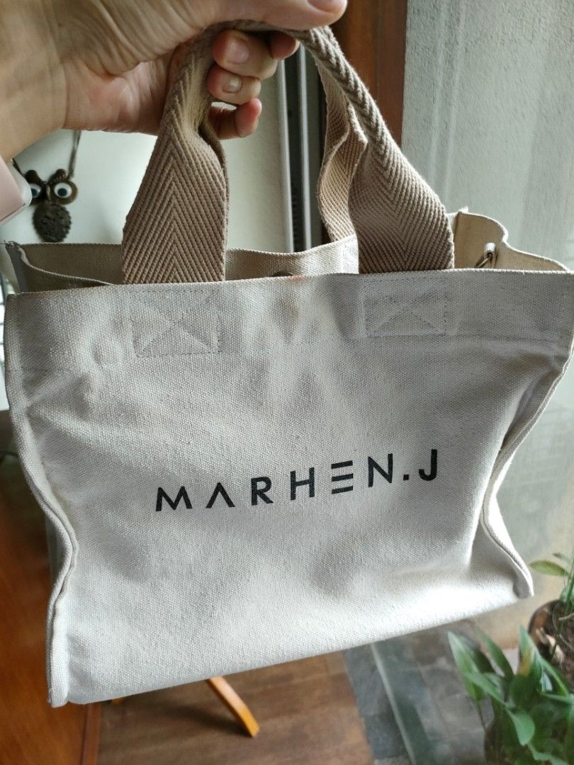 Marhen J Authentic, Fesyen Wanita, Tas & Dompet di Carousell