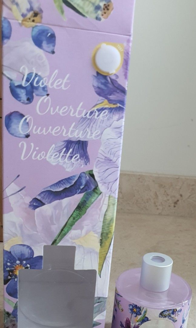 Miniso Violet Reed Diffuser Roseaux 75 ml, Furniture & Home Living ...