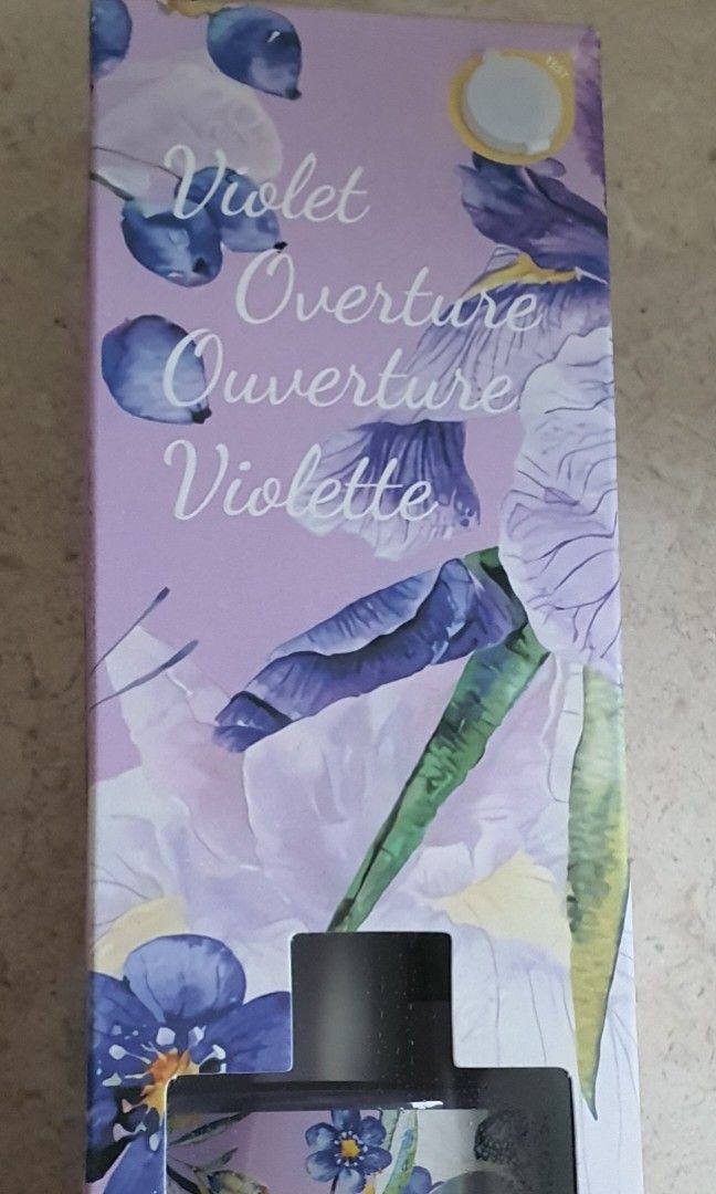 Miniso Violet Reed Diffuser Roseaux 75 ml, Furniture & Home Living ...