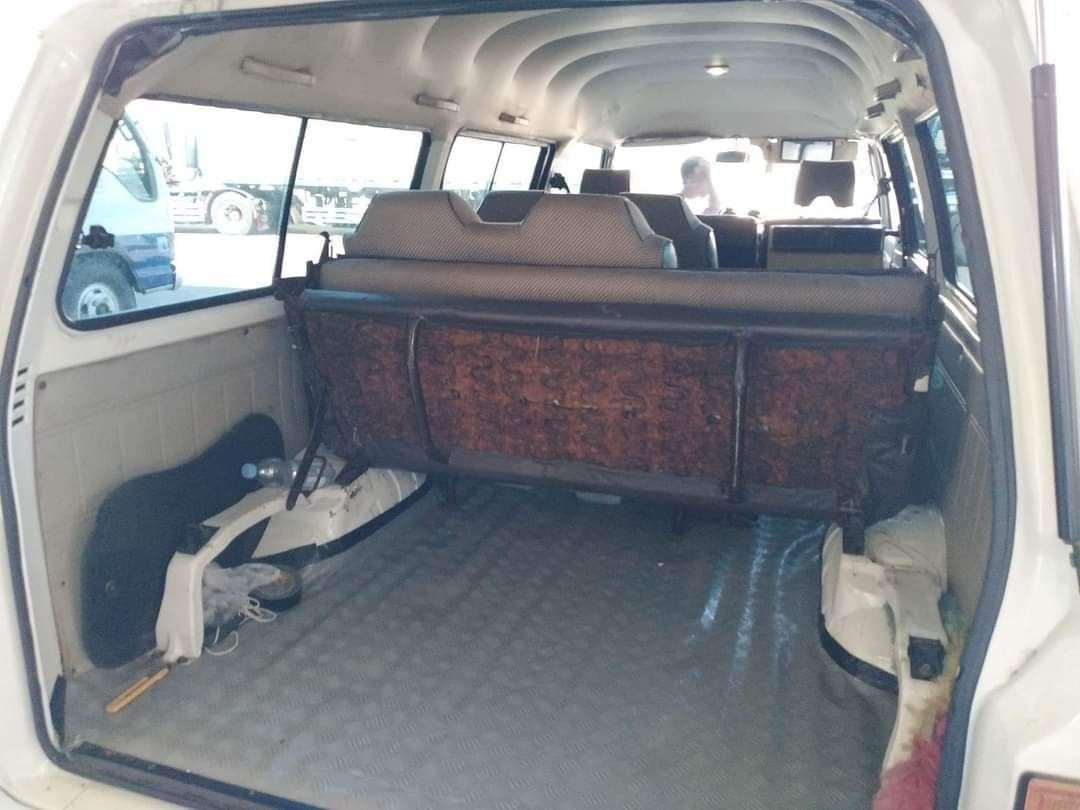 Mitsubishi l300 versa van Manual, Cars for Sale, Used Cars on Carousell