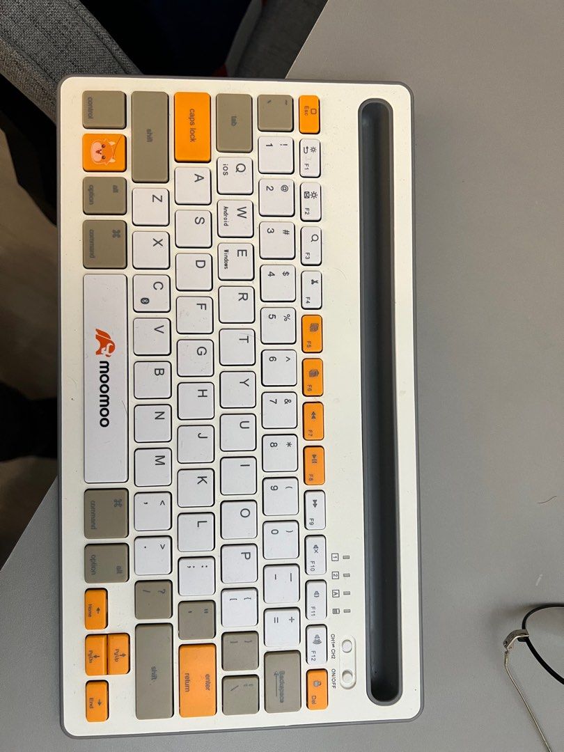 Moo moo wireless keyboard, Computers & Tech, Parts & Accessories ...