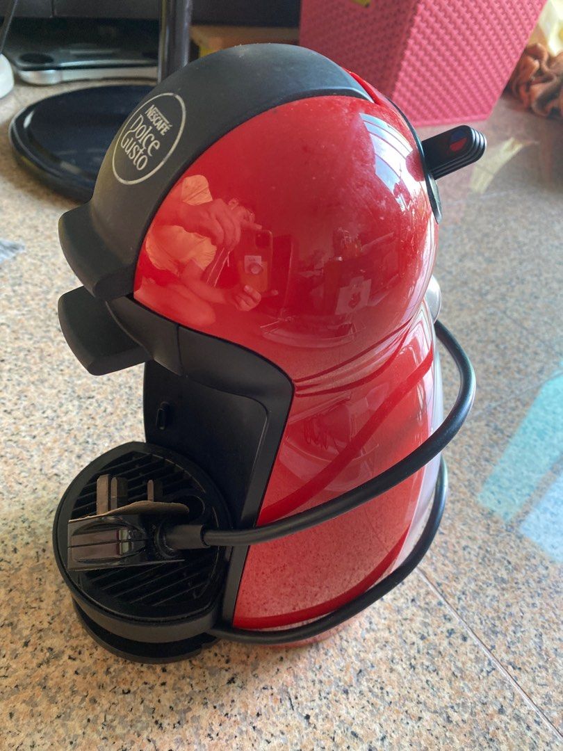 Nestle Dolce Gusto coffee machine, TV & Home Appliances, Kitchen ...