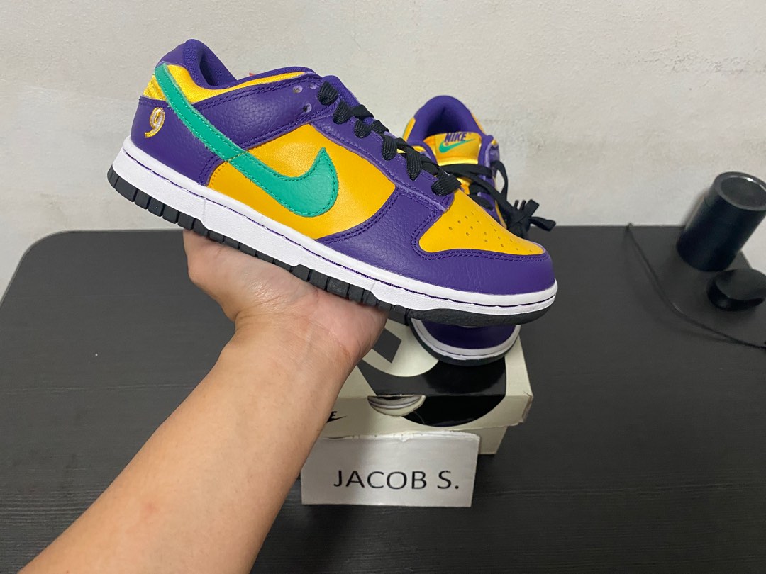 Nike Dunk Low Lisa Leslie, Women's Fashion, Footwear, Sneakers on Carousell