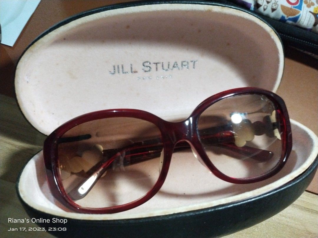 Original Jill Stuart Sunglasses with Case, Women's Fashion, Watches ...