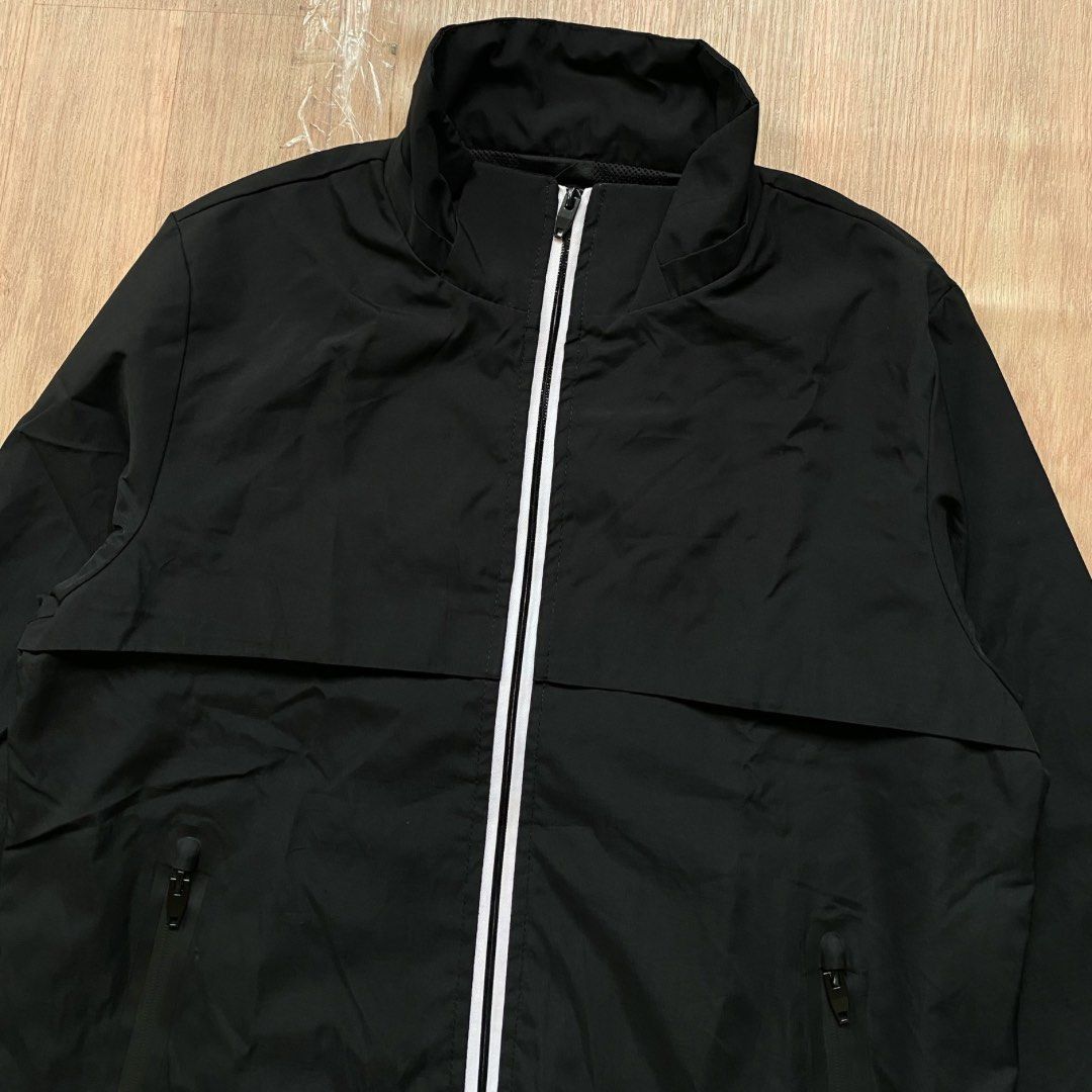 PLAIN WIND BREAKER, Men's Fashion, Coats, Jackets and Outerwear on ...