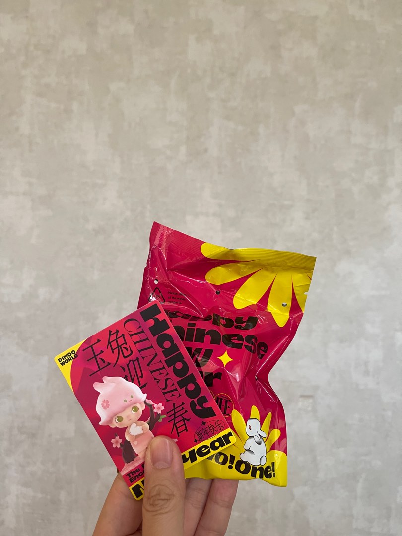 Popmart - The Romantic Encounter (DIMOO), Hobbies & Toys, Toys & Games ...