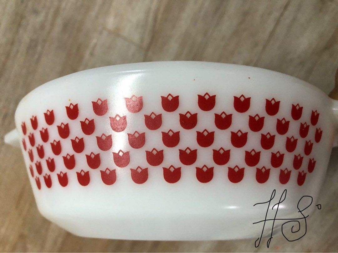 Pyrex red tulip, Hobbies & Toys, Collectibles & Memorabilia, Vintage ...