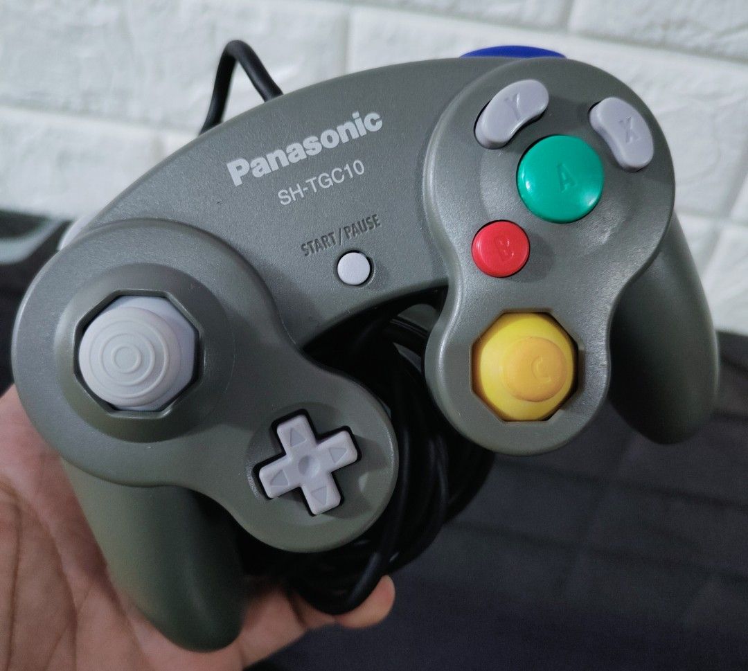 Rare Nintendo Gamecube Controllers (Authentic), Video Gaming, Gaming ...